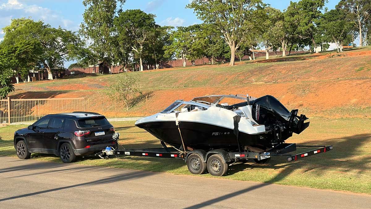 Lancha FS 180 - Boatline